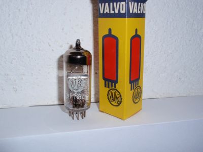 EF183 Original Verpackt | atr-shop.de